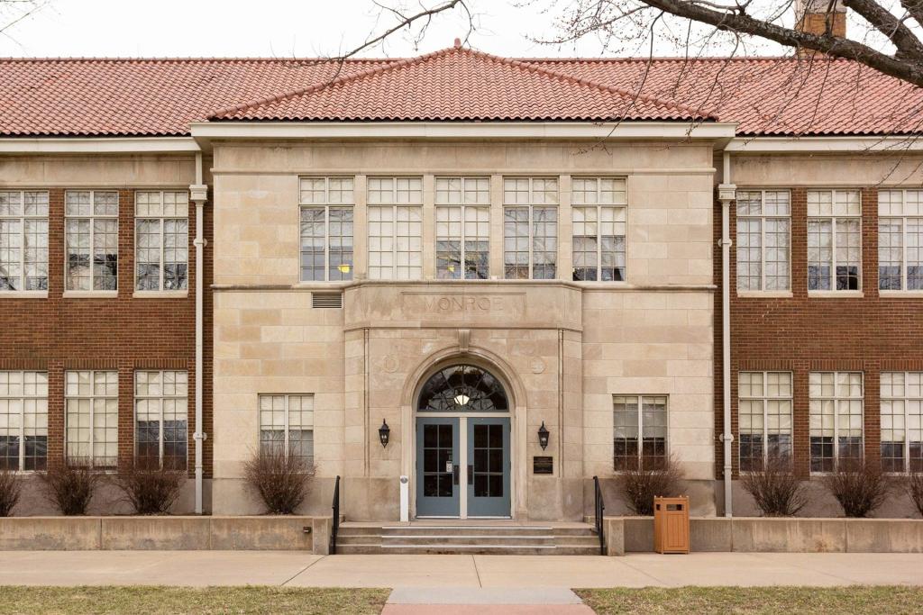 Topeka, Kansas | Western National Parks | Outdoor Travel Adventure ...